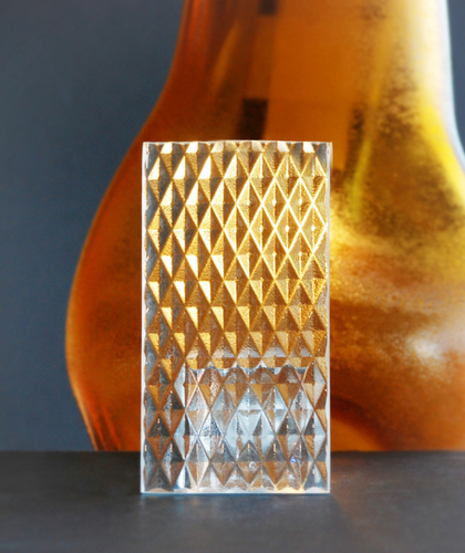 Diamond Grooved Glass - GlasArc